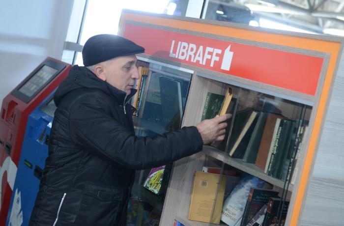 Bakı Beynəlxalq Avtovağzal Kompleksində 'LIBRAFF'ın oxu məntəqələri ...